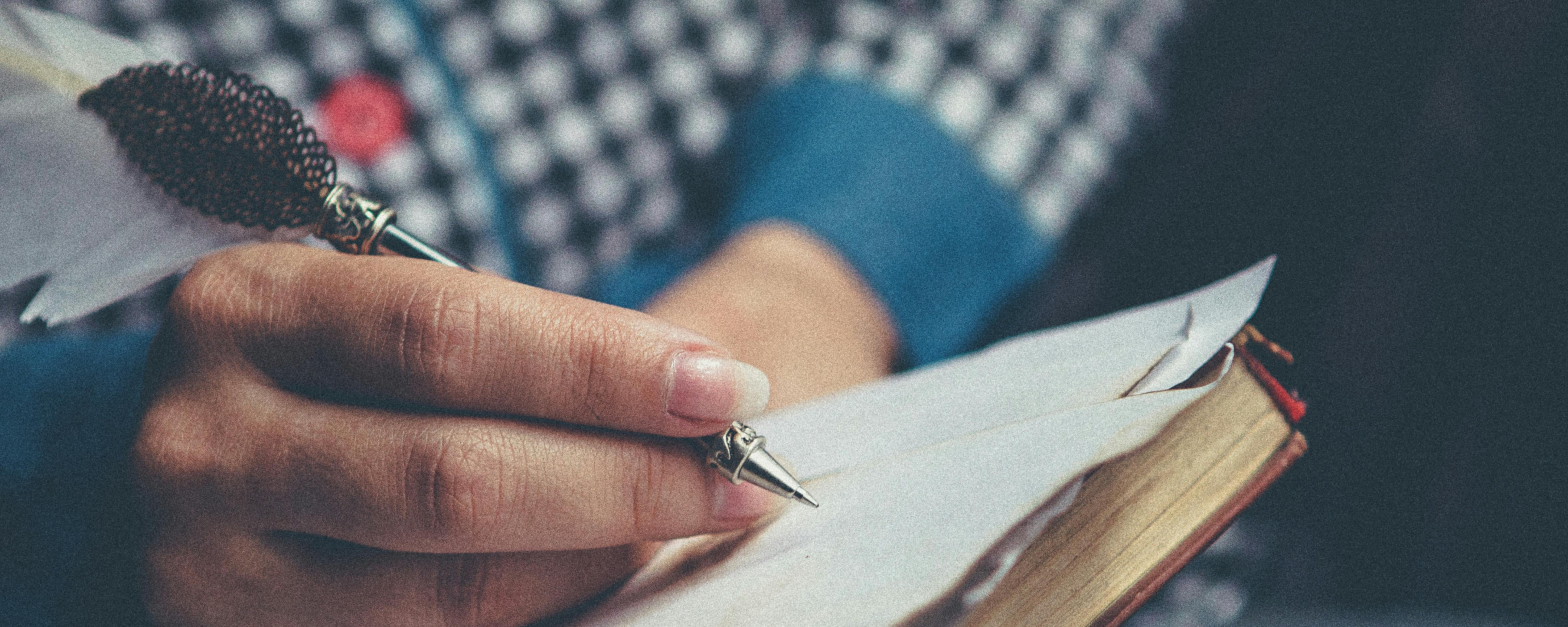 WriteSeen | 9 Poetry Writing Techniques to Elevate Your Craft